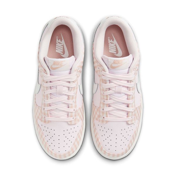 Tenis Nike Dunk Low EWT Feminino | Tenis e na Authentic Feet ...